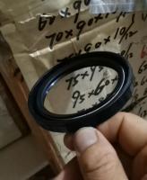 China Double Lip TC Oil Seal with Low Friction Factor 0.04 and Customizable Size for Industrial Applications for sale