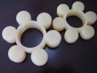 China Standard Size Polyurethane Coupling with 90-98 Shore A Hardness and Yellow Color for MT Shafts for sale