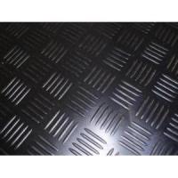 China Virgin SBR Industrial Rubber Sheet with Anti-Slip Design and Impression Fabric Bottom for Durability for sale
