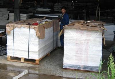 China Virgin POM Delrin Plastic Sheet with High Tensile Strength 62Mpa and Wide Working Temperature -30℃ to +165℃ for sale