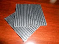 China Industrial Grade SBR + NR + Rapeseed Oil Shock Absorber Mat with Ribbed Surface for Anti-Vibration for sale
