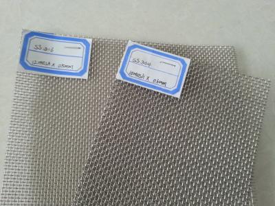 China SS316 SS304 Acid Resisting Stainless Steel Wire Mesh with 30m Length for Industrial Use for sale