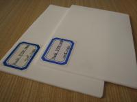 China Virgin PTFE Sheet with 20-30Mpa Tensile Strength and -180°C to +260°C Temperature Resistance for Industrial Applications for sale