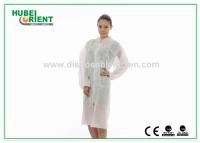 China Tyvek MP SMS PP Material Disposable Lab Coats With Zip Closure for sale