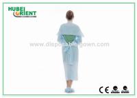China CPE Disposable Protective Gowns for sanitary/Waterproof CPE Gown With Thumb Loop for sale