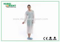 China Polythene Disposable use Protective Suits/PE White Raincoat Poncho for Factory visit for sale
