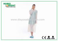 China Waterproof Disposable PE Visitor Coat/Transparent Plastic PE Disposable Visitor Coats for sale