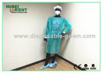 China Polypropylene Disposable Isolation Gowns With Long Sleeve Durable use for prevent bacteria for sale