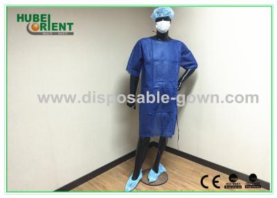 China Breathable Polypropylene Disposable Patient Gown 45g/m2 For Operation Room for sale