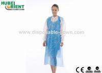 China No Sleeves Disposable Plastic Aprons 28''X42'' 28''X46'' For Water Prevention for sale