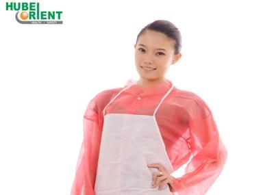 China 70x80cm Polypropylene Disposable Apron Without Sleeves for sale