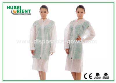 China ISO13485 Comfortable 50G/M2 PP SMS Disposable Lab Coats for sale