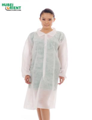 China OEM Knitted Collar Disposable 25gsm Non Woven Lab Coat for sale