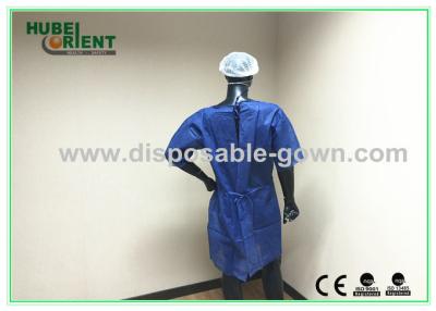 China Short Sleeves Disposable 40gsm SMS Waterproof Isolation Gowns for sale