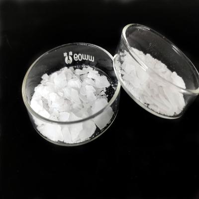 China High Purity Solid Photoinitiator Benzophenone White Crystal Flake for sale