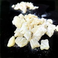 China Good Adhesion Chlorinated EVA Resin For Coatings On Polypropylene Profiles for sale