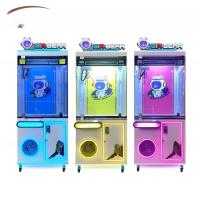 China Dreamland Commercial Claw Machine 78x70x220cm with CE Certification and 36 Adjustable Partitions for Arcade Centers for sale