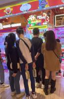 China 300W Ball Shaking Prize Game Machine 900mm Wide Arcade Claw Game with CE Certification for sale