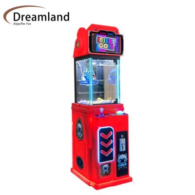 China Dreamland Mini Claw Machine 55x42x160cm CE Certified 1 Player Plush Toy Game for sale