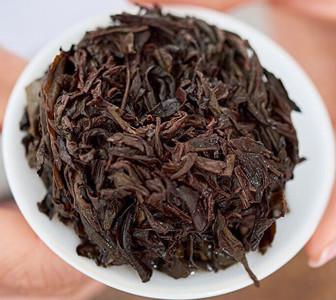 China Wuyi Rock Cinnamon Oolong Tea 3-5 Year Shelf Life OEM Private Label Bulk Packaging for sale