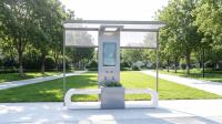 China Display Smart Solar Bench Mosquito Control Wireless Charging USB Charging ACD Screen for sale