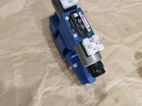 China Rexroth R901387325 4WRZ10E50-7X/6EG24N9ETK4/V-674 Hydraulic Valves for sale