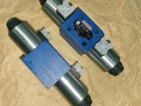China R900588201 4WE10E3X/CG24N9K4  4WE10E33/CG24N9K4 Rexroth Directional Spool Valves, Direct Operated, with Solenoid Actuat for sale
