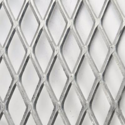 China Train Station Fence Expanded Wire Mesh XS-82 With Customized Hole Shape for sale