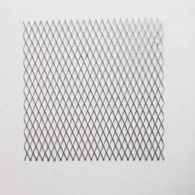 China XS-31 Painting Carbon Steel Expanded Metal Mesh For Highway Fence for sale