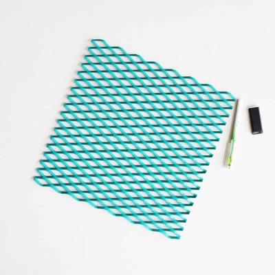 China Good Decoration Effect Expanded Metal Mesh Ceiling Customized Color Powder Coating for sale