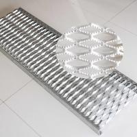 China Anti - Slip Diamond Galvanized Steel Grating for sale