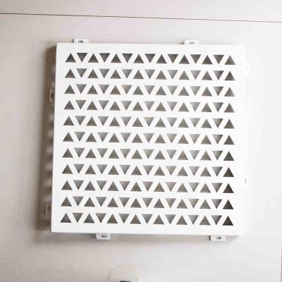 China Attractive Appearance Perforated Metal Plate , Easy Installation Perforated Steel Panels for sale