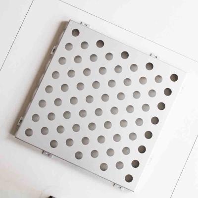 China Stainless Steel Perforated Metal Sheet Easy Installation Attractive Appearance for sale