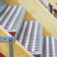 China Aluminum Alloy Safety Galvanised Grating With Heavy Bearing For Durable Walkingway for sale