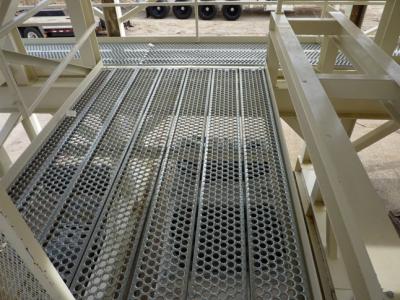China Grating Aluminium Walkway / Galvanized Perforated Metal Walkway Panels for sale