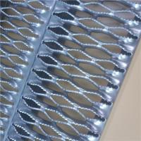 China Metal Perforated Anti Slip Grating / Anti Slip Skid Plate Non Slip Safety Grating for sale