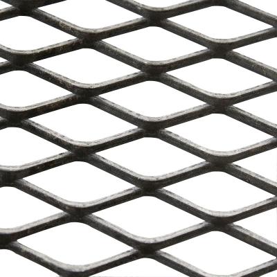 China Black Heavy Duty Expanded Wire Mesh Manufacturing Expanded Metal Fences for sale