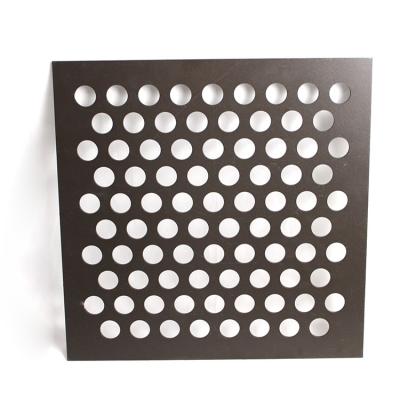 China Painting Metal Sheet With Holes Customized Decorate Perforated Steel Plate for sale