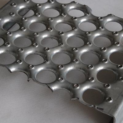 China Original Color Galvanized Safety Grating , Galvanised Steel Grating With Customized Hole for sale
