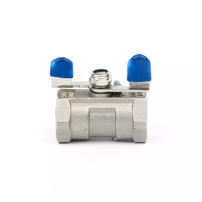 China 1/2 Inch SS304 Stainless Steel Ball Valve Butterfly Handle Female Threaded Connection PN16 for sale