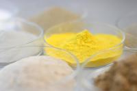 China Food Grade Fungal Amylase Enzyme Powder 100000 U/G for Baking and Brewing Applications for sale