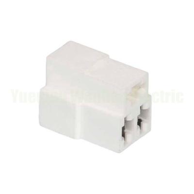China White 3 Pin 20667-01 Auto Waterproof Connector For Trunk Buttons for sale
