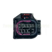 China 4K8973708 Female 8 Pin Waterproof Automotive Connector Socket / Car Headlight Connector for sale