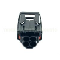 China 4 Pin 6189-7409 Automobile LED Tail Light Plug Headlight Wiring Harness Socket for sale