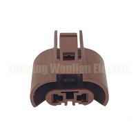 China 2 Pin 7283-1928-80 Low Beam Plug Fog Light Connector For Lexus Toyota Highlander Corolla Camry for sale