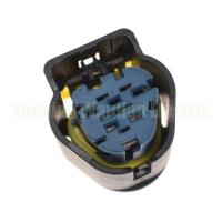 China 5 Pin Fuel Pump Connector 1928405159 Female Electronic Fuel Pump Plug for sale