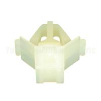 China 7147-4065 PP021-38010 Automotive Waterproof Sheath Connector Socket Accessory Car Fixing Clips for sale