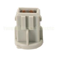 China 191941669A 2 Pin Car Light Bulb Holders / Bulb Base Socket For Transporter Left Right for sale