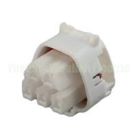 China 7283-1052-10 90980-11077 Auto Gasoline Oil Pump Assembly Waterproof Plug Socket for sale