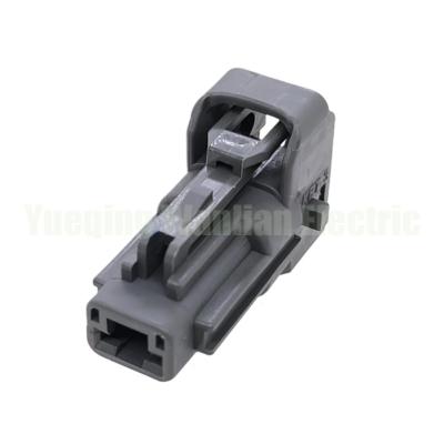 China 1 pin MG610949 auto female plug of waterproof wiring harness cable connector for sale